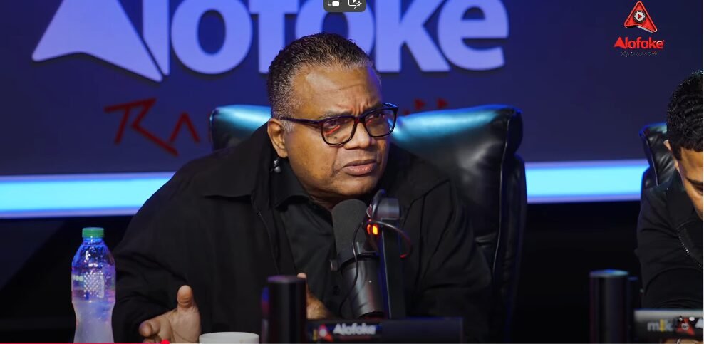 Homenaje Póstumo a Rubby Pérez: Exhortación de Pochy Familia - De Primer Minuto